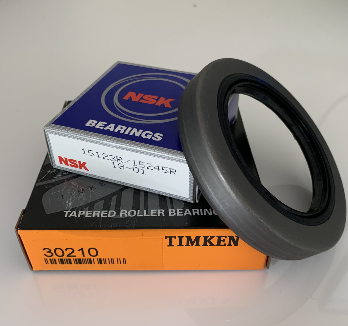 Bearing Kit AL-KO 2.0T (15123/HR30210)